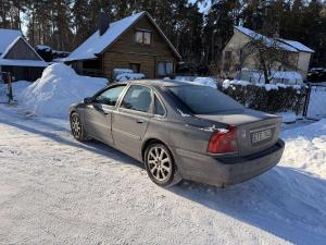 Pelēks Volvo S80 2006 Ukmergė, ar dzinēja tilpumu 2.40 L un nobraukumu 400 tūkst. km par 1950 €, foto 2 vietnē AUTOMOTO.COM.LV