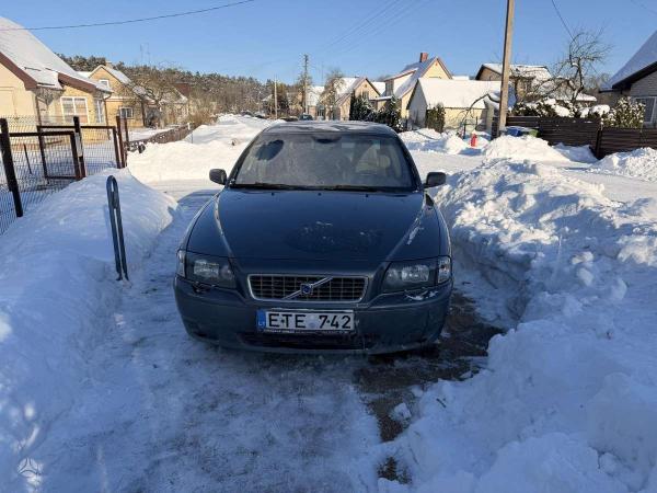 Pelēks Volvo S80 2006 Ukmergė, ar dzinēja tilpumu 2.40 L un nobraukumu 400 tūkst. km par 1950 €, foto 6 vietnē AUTOMOTO.COM.LV