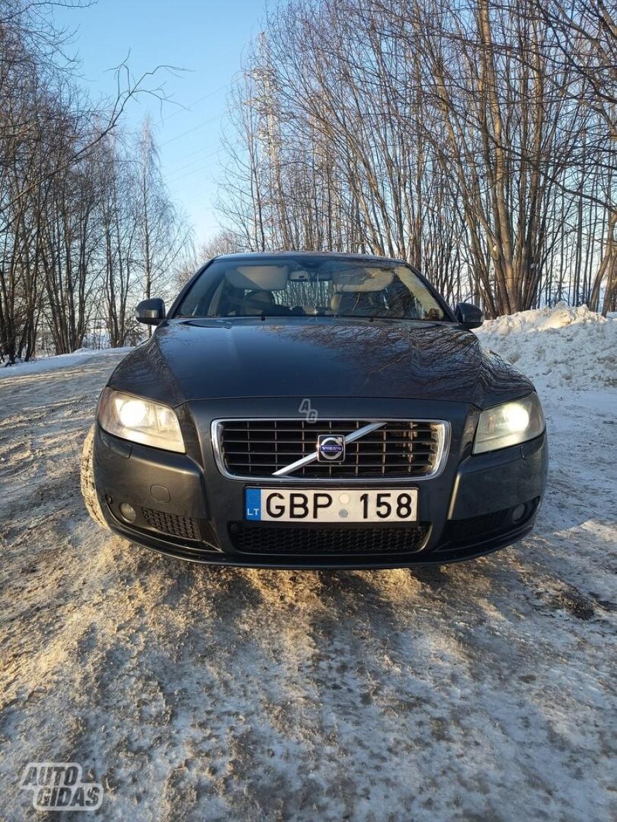 Pelēks Volvo S80 2006 Viļņa, ar dzinēja tilpumu 2.40 L un nobraukumu 413 tūkst. km par 3300 €, foto 2 vietnē AUTOMOTO.COM.LV