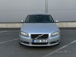 Pelēks Volvo S80 2006 Tartu, ar dzinēja tilpumu 2.40 L un nobraukumu 270 tūkst. km par 2200 €, foto 3 vietnē AUTOMOTO.COM.LV