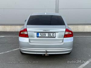 Pelēks Volvo S80 2006 Tartu, ar dzinēja tilpumu 2.40 L un nobraukumu 270 tūkst. km par 2200 €, foto 6 vietnē AUTOMOTO.COM.LV