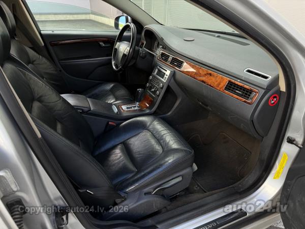 Серый Вольво С80 2006 в Тарту, объемом двигателя 2.40 л и пробегом 270 тыс. км за 2200 €, фото 9 на AUTOMOTO.COM.LV