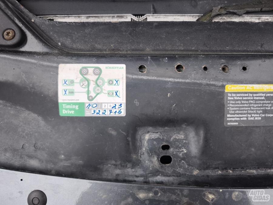 Pelēks Volvo S80 2006 Telšiai, ar dzinēja tilpumu 2.40 L un nobraukumu 333 tūkst. km par 3200 €, foto 17 vietnē AUTOMOTO.COM.LV