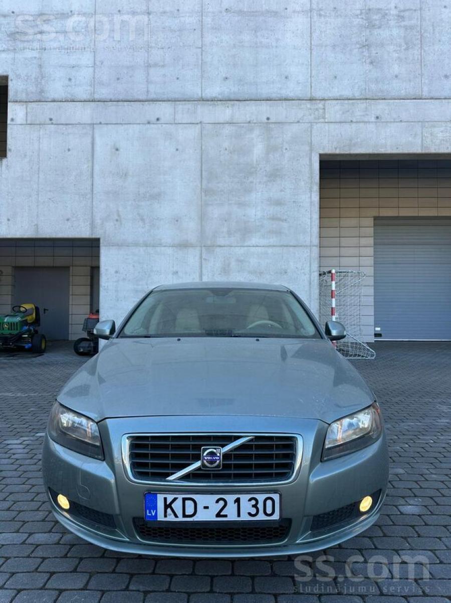 Pelēks Volvo S80 2006 Jelgava, ar dzinēja tilpumu 2.40 L un nobraukumu 345 tūkst. km par 3600 €, foto 4 vietnē AUTOMOTO.COM.LV