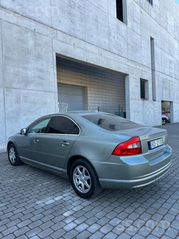 Grey Volvo S80 2006 in Jelgava, with an engine capacity of 2.40 L and mileage of 345 thousand km for 3600 €, photo 6 on AUTOMOTO.COM.LV