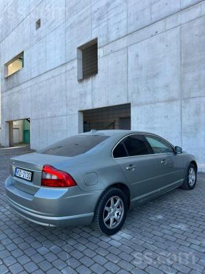 Pelēks Volvo S80 2006 Jelgava, ar dzinēja tilpumu 2.40 L un nobraukumu 345 tūkst. km par 3600 €, foto 11 vietnē AUTOMOTO.COM.LV