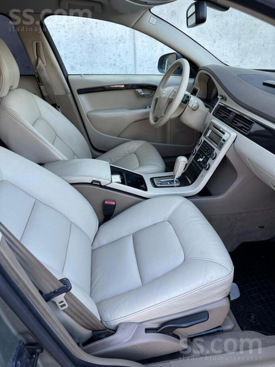 Pelēks Volvo S80 2006 Jelgava, ar dzinēja tilpumu 2.40 L un nobraukumu 345 tūkst. km par 3600 €, foto 12 vietnē AUTOMOTO.COM.LV