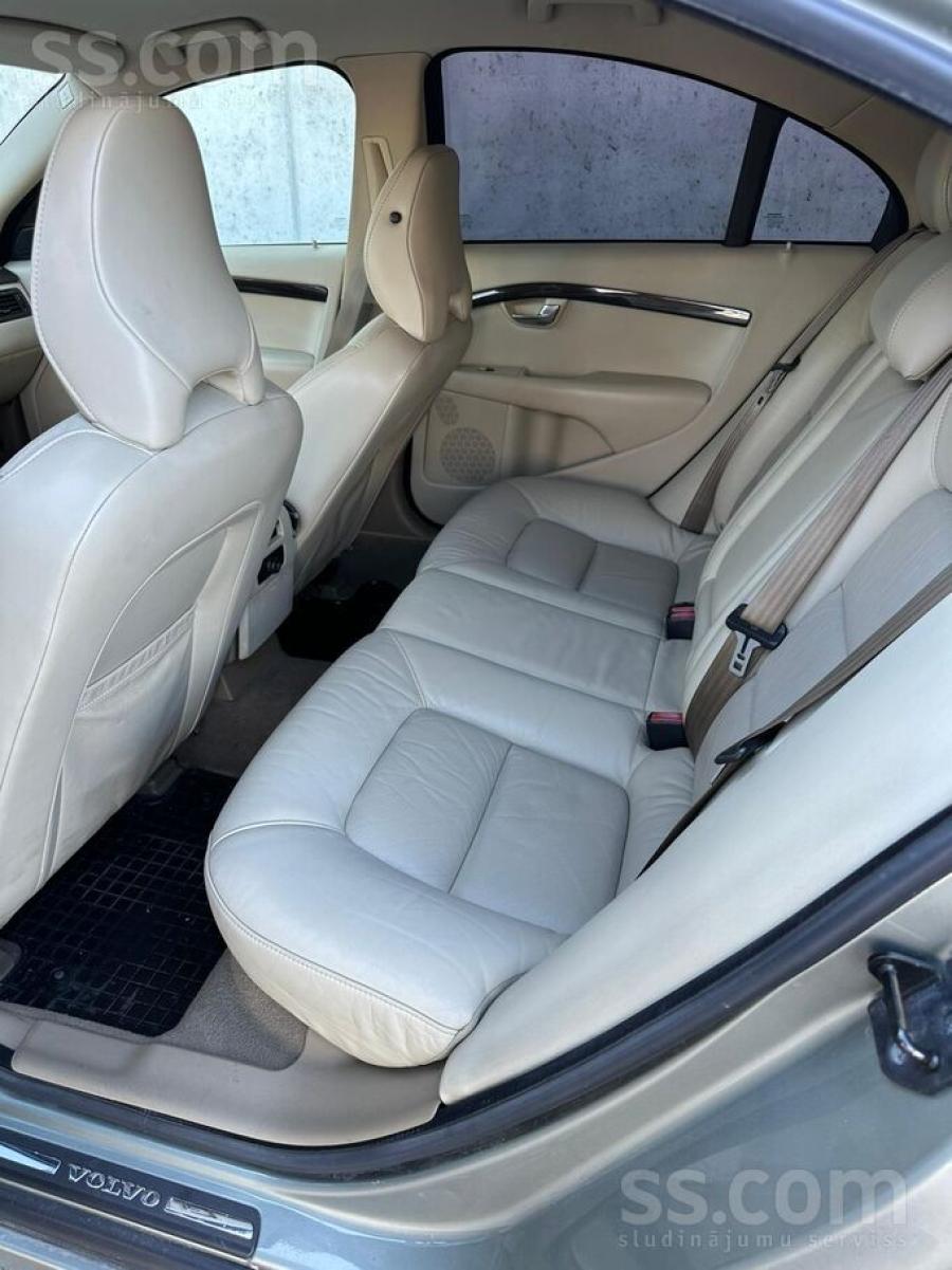 Pelēks Volvo S80 2006 Jelgava, ar dzinēja tilpumu 2.40 L un nobraukumu 345 tūkst. km par 3600 €, foto 14 vietnē AUTOMOTO.COM.LV