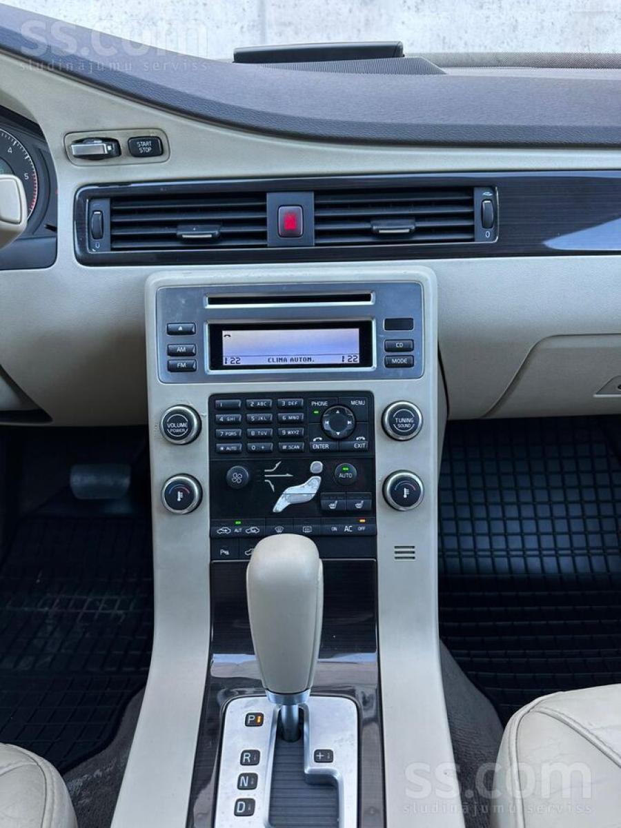 Pelēks Volvo S80 2006 Jelgava, ar dzinēja tilpumu 2.40 L un nobraukumu 345 tūkst. km par 3600 €, foto 19 vietnē AUTOMOTO.COM.LV
