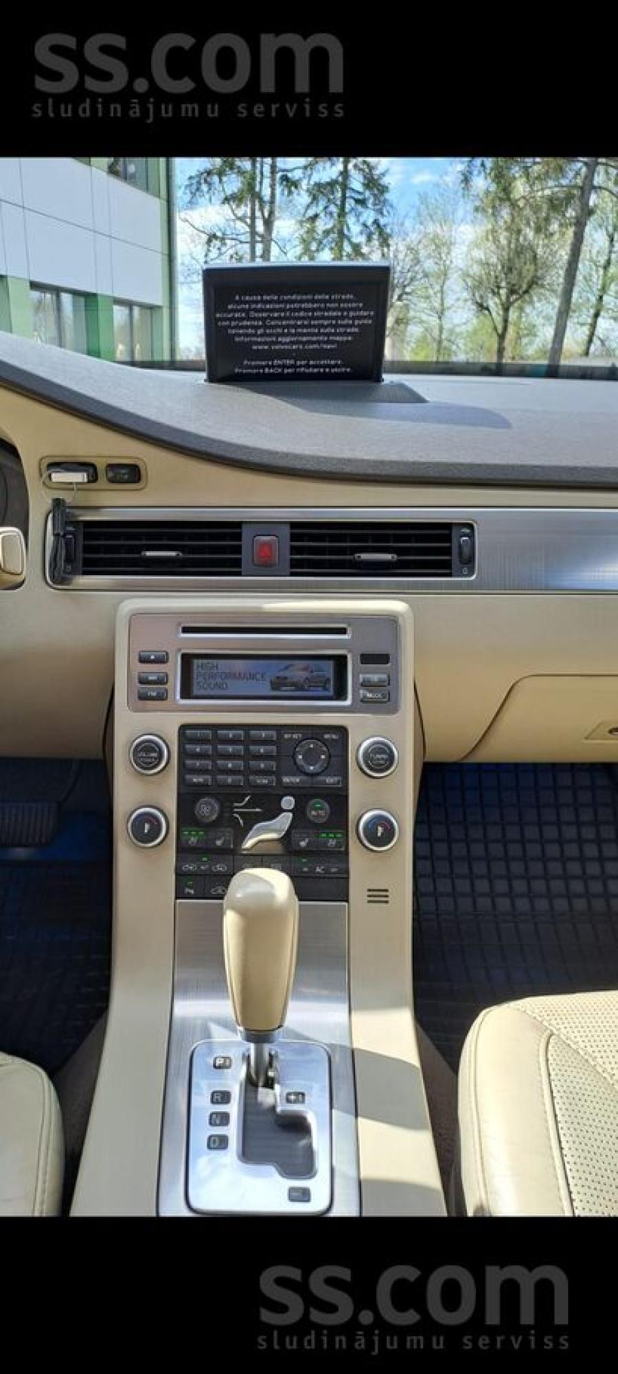 Pelēks Volvo S80 2006 Rēzekne, ar dzinēja tilpumu 2.40 L un nobraukumu 240 tūkst. km par 5150 €, foto 12 vietnē AUTOMOTO.COM.LV