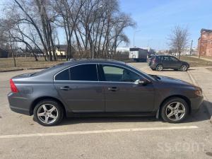 Pelēks Volvo S80 2006 Daugavpils, ar dzinēja tilpumu 2.50 L un nobraukumu 343 tūkst. km par 2250 €, foto 7 vietnē AUTOMOTO.COM.LV