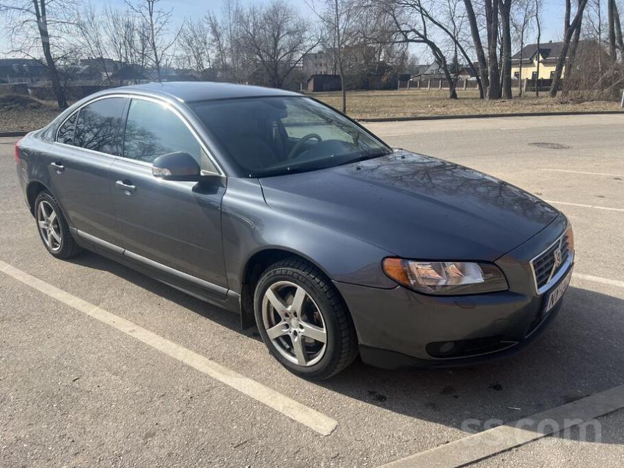 Pelēks Volvo S80 2006 Daugavpils, ar dzinēja tilpumu 2.50 L un nobraukumu 343 tūkst. km par 2250 €, foto 8 vietnē AUTOMOTO.COM.LV