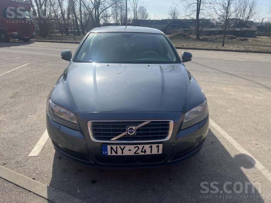 Pelēks Volvo S80 2006 Daugavpils, ar dzinēja tilpumu 2.50 L un nobraukumu 343 tūkst. km par 2250 €, foto 9 vietnē AUTOMOTO.COM.LV