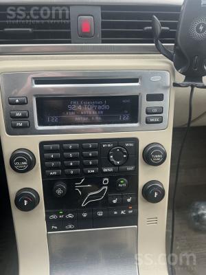Pelēks Volvo S80 2006 Daugavpils, ar dzinēja tilpumu 2.50 L un nobraukumu 343 tūkst. km par 2250 €, foto 13 vietnē AUTOMOTO.COM.LV
