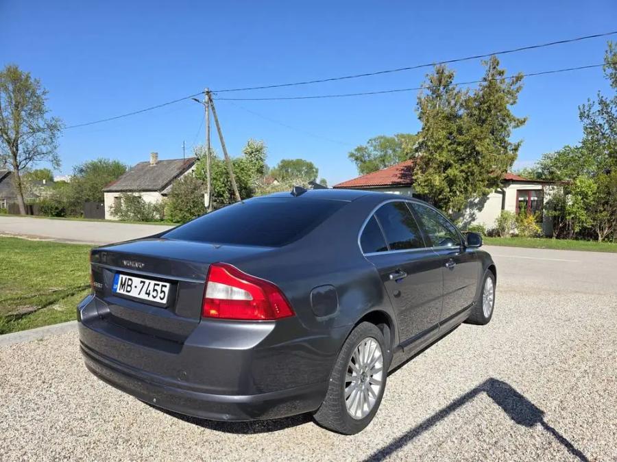 Серый Вольво С80 2006 в Вентспилс, объемом двигателя 2.40 л и пробегом 453 тыс. км за 2350 €, фото 7 на AUTOMOTO.COM.LV