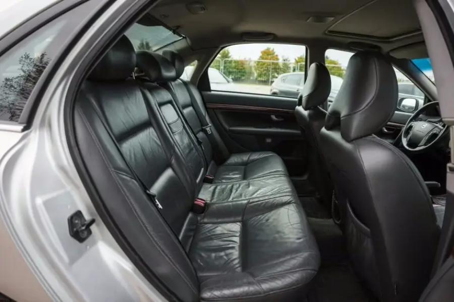 Pelēks Volvo S80 2006 Liepāja, ar dzinēja tilpumu 2.40 L un nobraukumu 272 tūkst. km par 2750 €, foto 11 vietnē AUTOMOTO.COM.LV