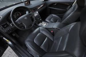 Grey Volvo S80 2006 in Jelgava, with an engine capacity of 2.50 L and mileage of 243 thousand km for 4890 €, photo 15 on AUTOMOTO.COM.LV