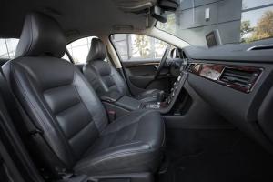 Grey Volvo S80 2006 in Jelgava, with an engine capacity of 2.50 L and mileage of 243 thousand km for 4890 €, photo 18 on AUTOMOTO.COM.LV
