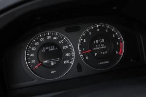 Grey Volvo S80 2006 in Jelgava, with an engine capacity of 2.50 L and mileage of 243 thousand km for 4890 €, photo 24 on AUTOMOTO.COM.LV
