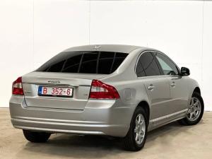 Grey Volvo S80 2006 in Jurmala, with an engine capacity of 2.40 L and mileage of 334 thousand km for 4995 €, photo 12 on AUTOMOTO.COM.LV