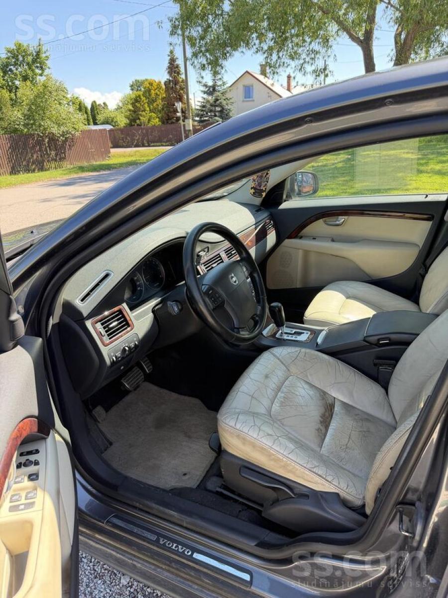 Pelēks Volvo S80 2006 Ventspils, ar dzinēja tilpumu 2.40 L un nobraukumu 257 tūkst. km par 3300 €, foto 11 vietnē AUTOMOTO.COM.LV