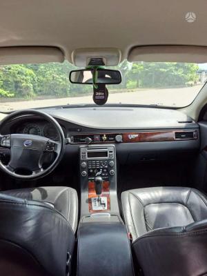 Pelēks Volvo S80 2006 Kauņa, ar dzinēja tilpumu 2.40 L un nobraukumu 323 tūkst. km par 1300 €, foto 6 vietnē AUTOMOTO.COM.LV