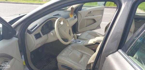 Pelēks Volvo S80 2006 Viļņa, ar dzinēja tilpumu 2.40 L un nobraukumu 300 tūkst. km par 2850 €, foto 10 vietnē AUTOMOTO.COM.LV