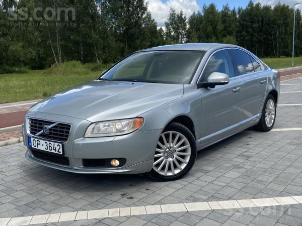 Grey Volvo S80 2006 in Jelgava, with an engine capacity of 2.40 L and mileage of 0 thousand km for 2990 €, photo 2 on AUTOMOTO.COM.LV