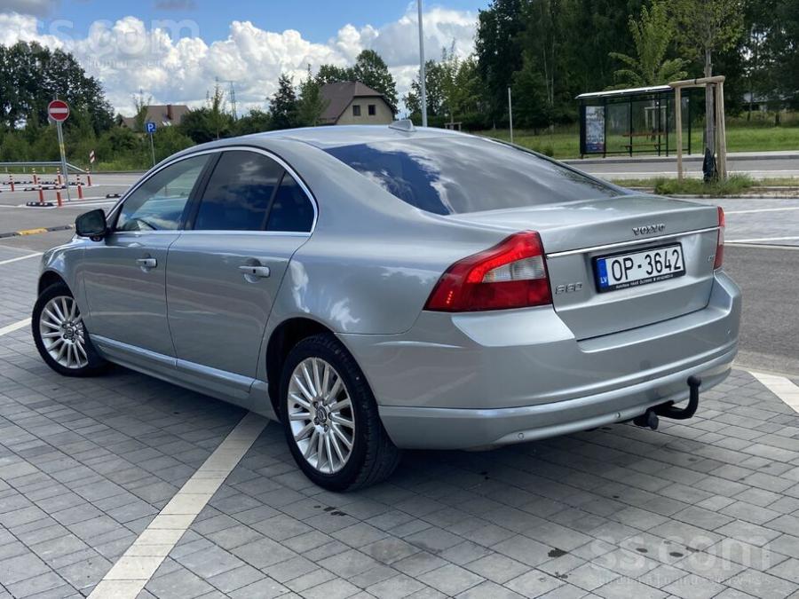 Grey Volvo S80 2006 in Jelgava, with an engine capacity of 2.40 L and mileage of 0 thousand km for 2990 €, photo 5 on AUTOMOTO.COM.LV