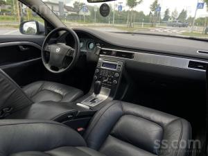 Grey Volvo S80 2006 in Jelgava, with an engine capacity of 2.40 L and mileage of 0 thousand km for 2990 €, photo 12 on AUTOMOTO.COM.LV