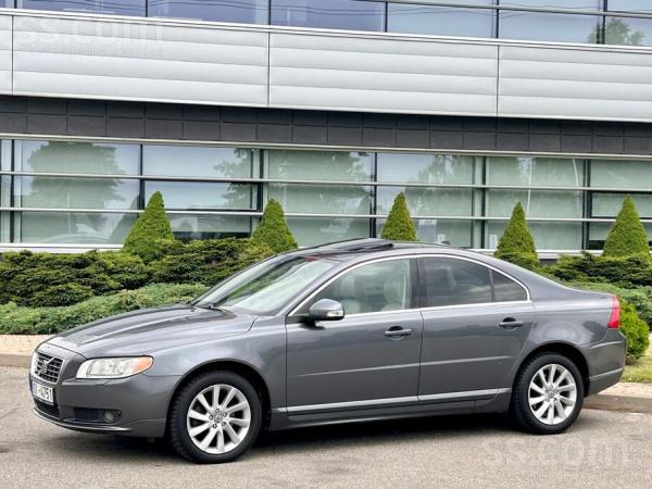 Grey Volvo S80 2006 in Riga, with an engine capacity of 2.40 L and mileage of 0 thousand km for 3850 €, photo 3 on AUTOMOTO.COM.LV