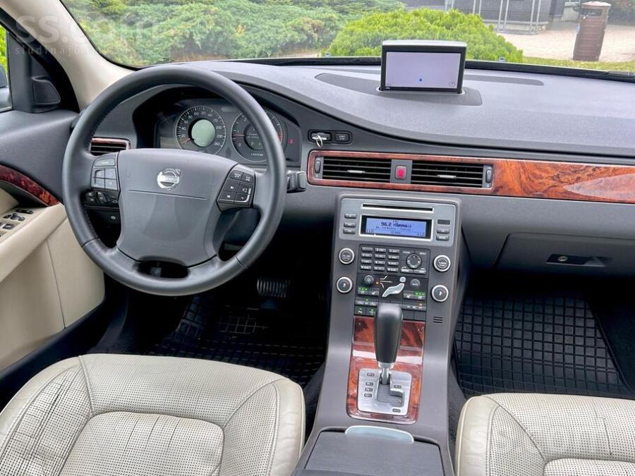 Pelēks Volvo S80 2006 Rīga, ar dzinēja tilpumu 2.40 L un nobraukumu 0 tūkst. km par 3850 €, foto 9 vietnē AUTOMOTO.COM.LV