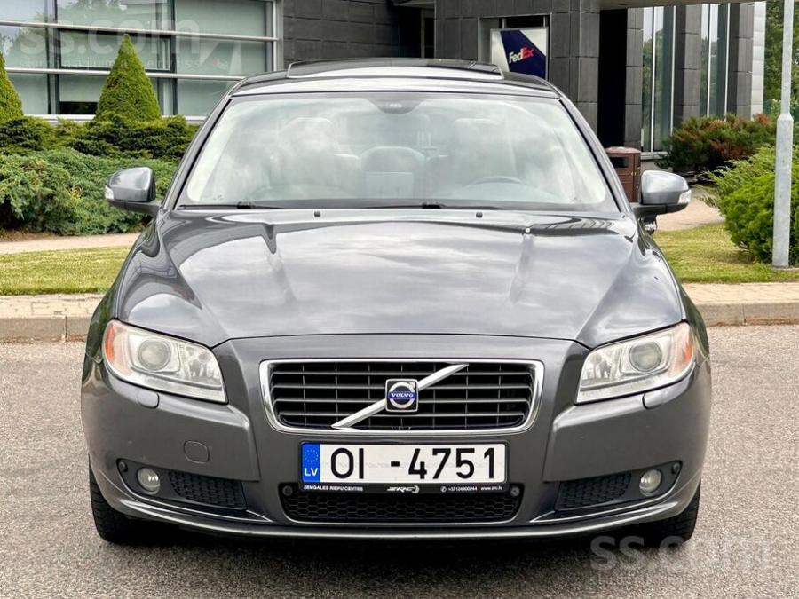 Pelēks Volvo S80 2006 Rīga, ar dzinēja tilpumu 2.40 L un nobraukumu 0 tūkst. km par 3850 €, foto 19 vietnē AUTOMOTO.COM.LV