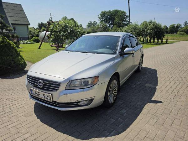 Pelēks Volvo S80 2006 Šilalė, ar dzinēja tilpumu 2.40 L un nobraukumu 307 tūkst. km par 1999 €, foto 1 vietnē AUTOMOTO.COM.LV