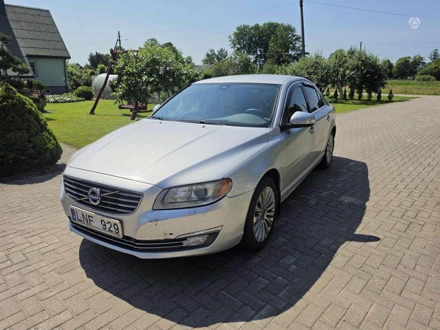 Pelēks Volvo S80 2006 Šilalė, ar dzinēja tilpumu 2.40 L un nobraukumu 307 tūkst. km par 1999 €, foto 1 vietnē AUTOMOTO.COM.LV