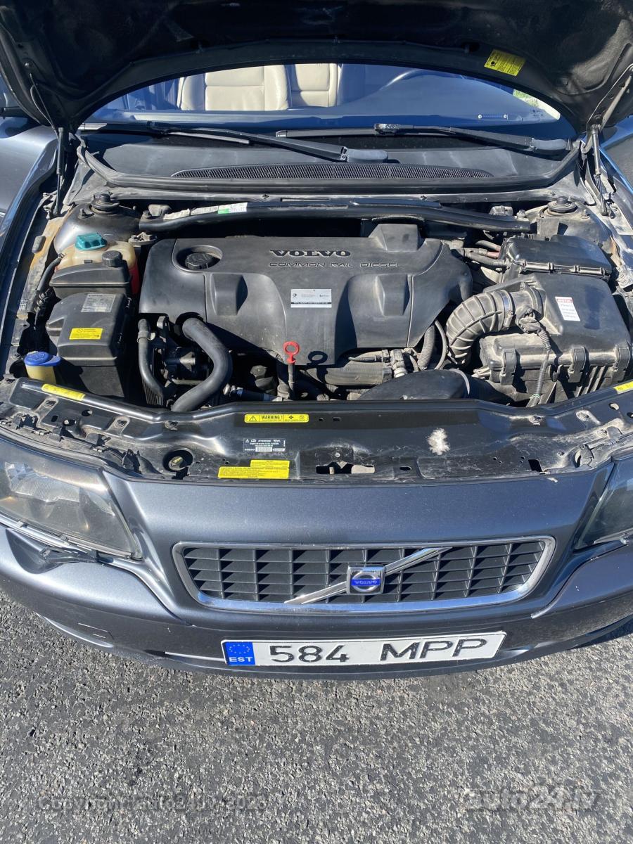 Pelēks Volvo S80 2006 Mardu, ar dzinēja tilpumu 2.40 L un nobraukumu 391 tūkst. km par 2500 €, foto 8 vietnē AUTOMOTO.COM.LV