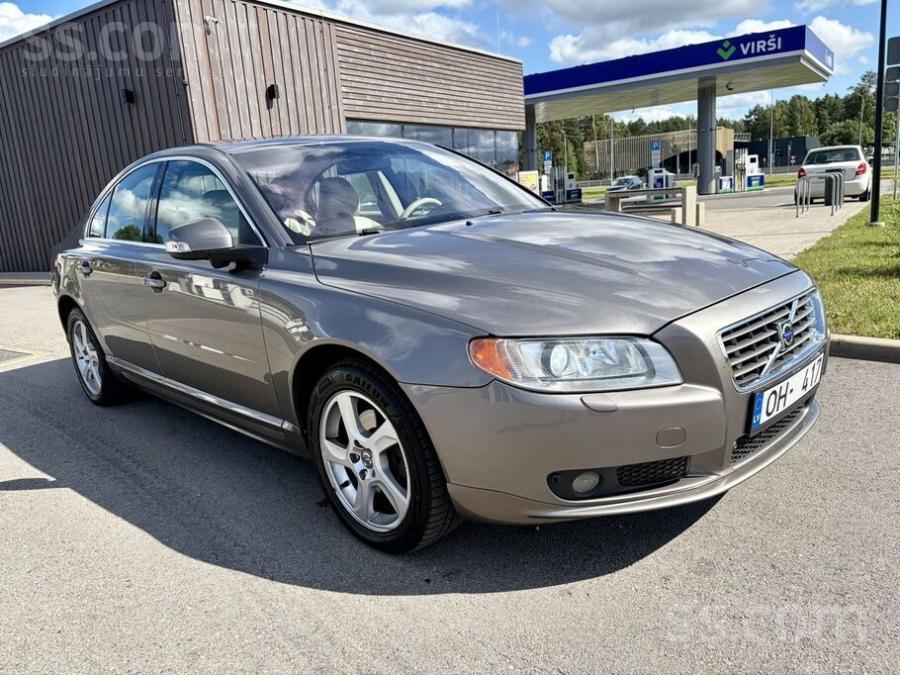 Pelēks Volvo S80 2006 Rīga, ar dzinēja tilpumu 2.40 L un nobraukumu 0 tūkst. km par 4000 €, foto 3 vietnē AUTOMOTO.COM.LV