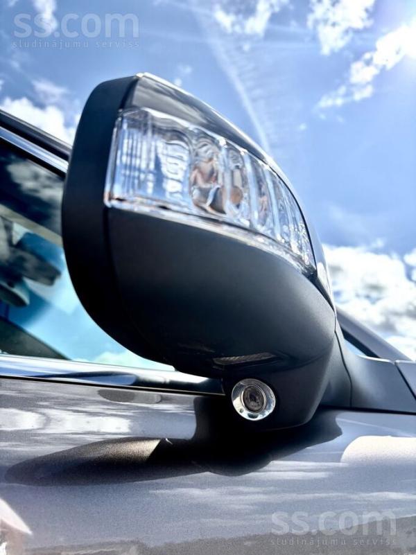 Pelēks Volvo S80 2006 Rīga, ar dzinēja tilpumu 2.40 L un nobraukumu 0 tūkst. km par 4000 €, foto 9 vietnē AUTOMOTO.COM.LV