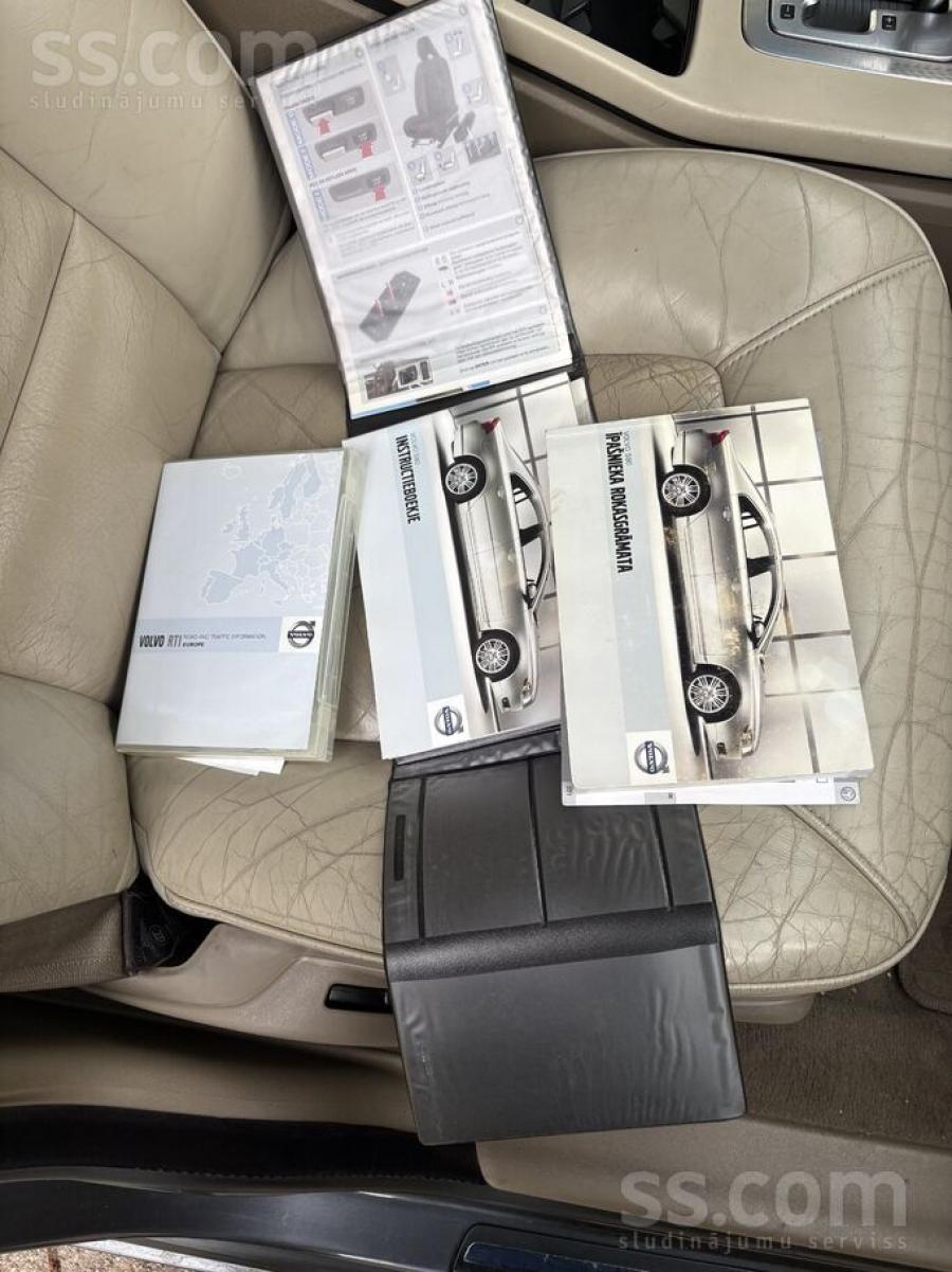 Pelēks Volvo S80 2006 Ventspils, ar dzinēja tilpumu 2.40 L un nobraukumu 450 tūkst. km par 2100 €, foto 10 vietnē AUTOMOTO.COM.LV