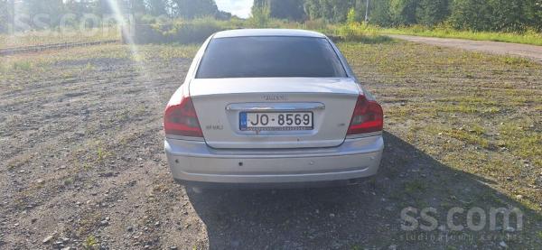 Pelēks Volvo S80 2006 Ogre, ar dzinēja tilpumu 2.40 L un nobraukumu 449 tūkst. km par 400 €, foto 5 vietnē AUTOMOTO.COM.LV