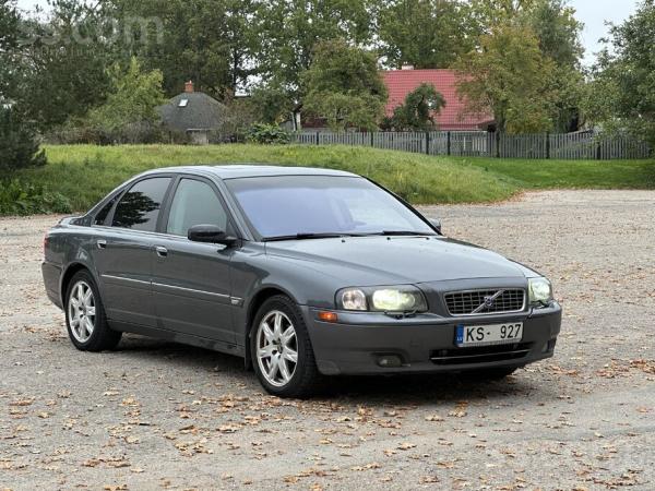Вольво С80 2006 в Валмиера на AUTOMOTO.COM.LV Серый Вольво С80 2006 в Валмиера, объемом двигателя 2.40 л и пробегом 377 тыс. км за 1750 €, фото 1 на AUTOMOTO.COM.LV
