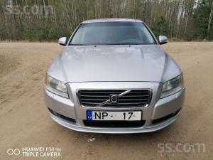 Pelēks Volvo S80 2007 Preiļi, ar dzinēja tilpumu 2.40 L un nobraukumu 330 tūkst. km par 1300 €, foto 1 vietnē AUTOMOTO.COM.LV