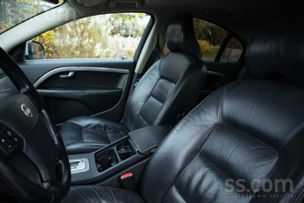 Pelēks Volvo S80 2007 Rīga, ar dzinēja tilpumu 2.40 L un nobraukumu 0 tūkst. km par 1890 €, foto 8 vietnē AUTOMOTO.COM.LV