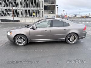 Pelēks Volvo S80 2007 Tallina, ar dzinēja tilpumu 3.20 L un nobraukumu 316 tūkst. km par 4945 €, foto 2 vietnē AUTOMOTO.COM.LV