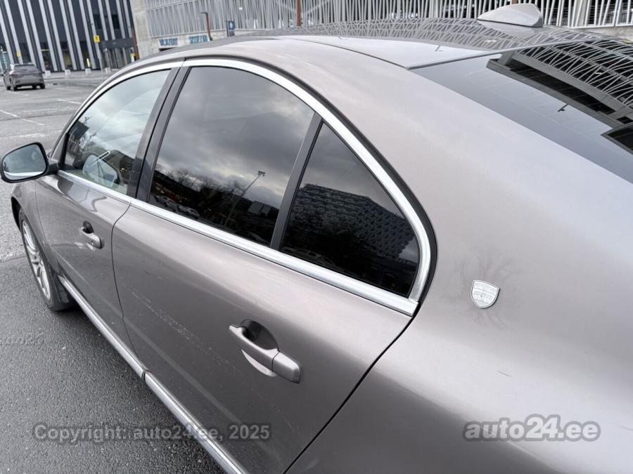 Pelēks Volvo S80 2007 Tallina, ar dzinēja tilpumu 3.20 L un nobraukumu 316 tūkst. km par 4945 €, foto 6 vietnē AUTOMOTO.COM.LV