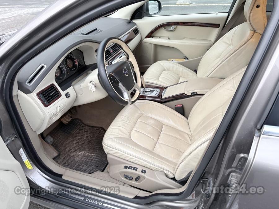 Pelēks Volvo S80 2007 Tallina, ar dzinēja tilpumu 3.20 L un nobraukumu 316 tūkst. km par 4945 €, foto 7 vietnē AUTOMOTO.COM.LV