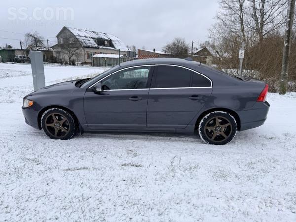 Pelēks Volvo S80 2007 Preiļi, ar dzinēja tilpumu 2.40 L un nobraukumu 324 tūkst. km par 5300 €, foto 6 vietnē AUTOMOTO.COM.LV