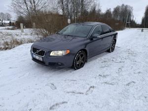 Grey Volvo S80 2007 in Preili, with an engine capacity of 2.40 L and mileage of 324 thousand km for 5300 €, photo 11 on AUTOMOTO.COM.LV