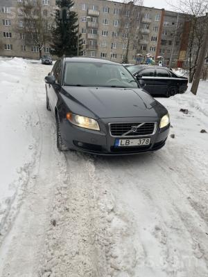 Grey Volvo S80 2007 in Rezekne, with an engine capacity of 2.40 L and mileage of 389 thousand km for 4050 €, photo 16 on AUTOMOTO.COM.LV