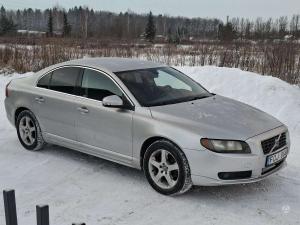 Pelēks Volvo S80 2007 Panevēža, ar dzinēja tilpumu 2.40 L un nobraukumu 341 tūkst. km par 2500 €, foto 2 vietnē AUTOMOTO.COM.LV